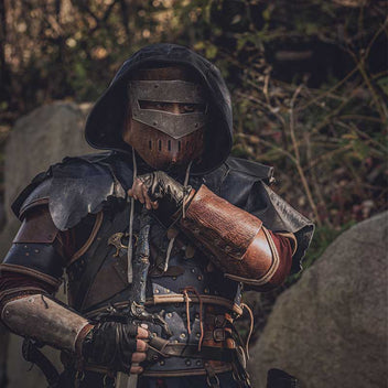 Medieval LARP Shop & Handcrafted Leather Custom Creations Workshop ...