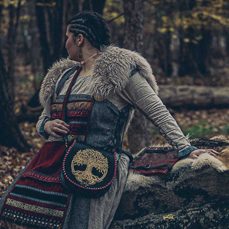 Medieval LARP Shop & Handcrafted Leather Custom Creations Workshop ...